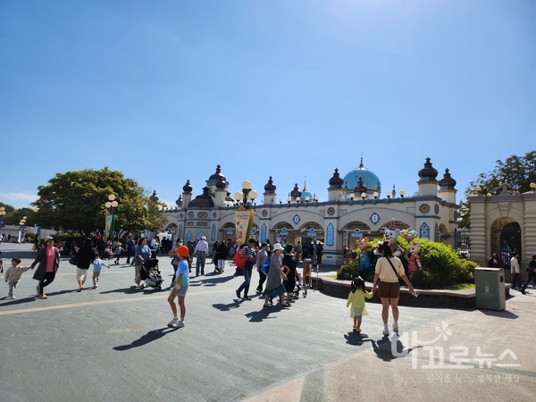 [가고 싶은 '한국관광 100선'] (91) 용인 에버랜드, 행복이 머무는 글로벌 테마파크